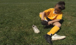 Watch Elmo's World Feet