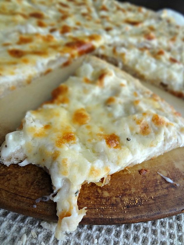 The Cooking Actress: Just Chicken Pot Pie Pizza