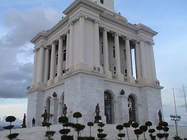 El Monumento de Santiago