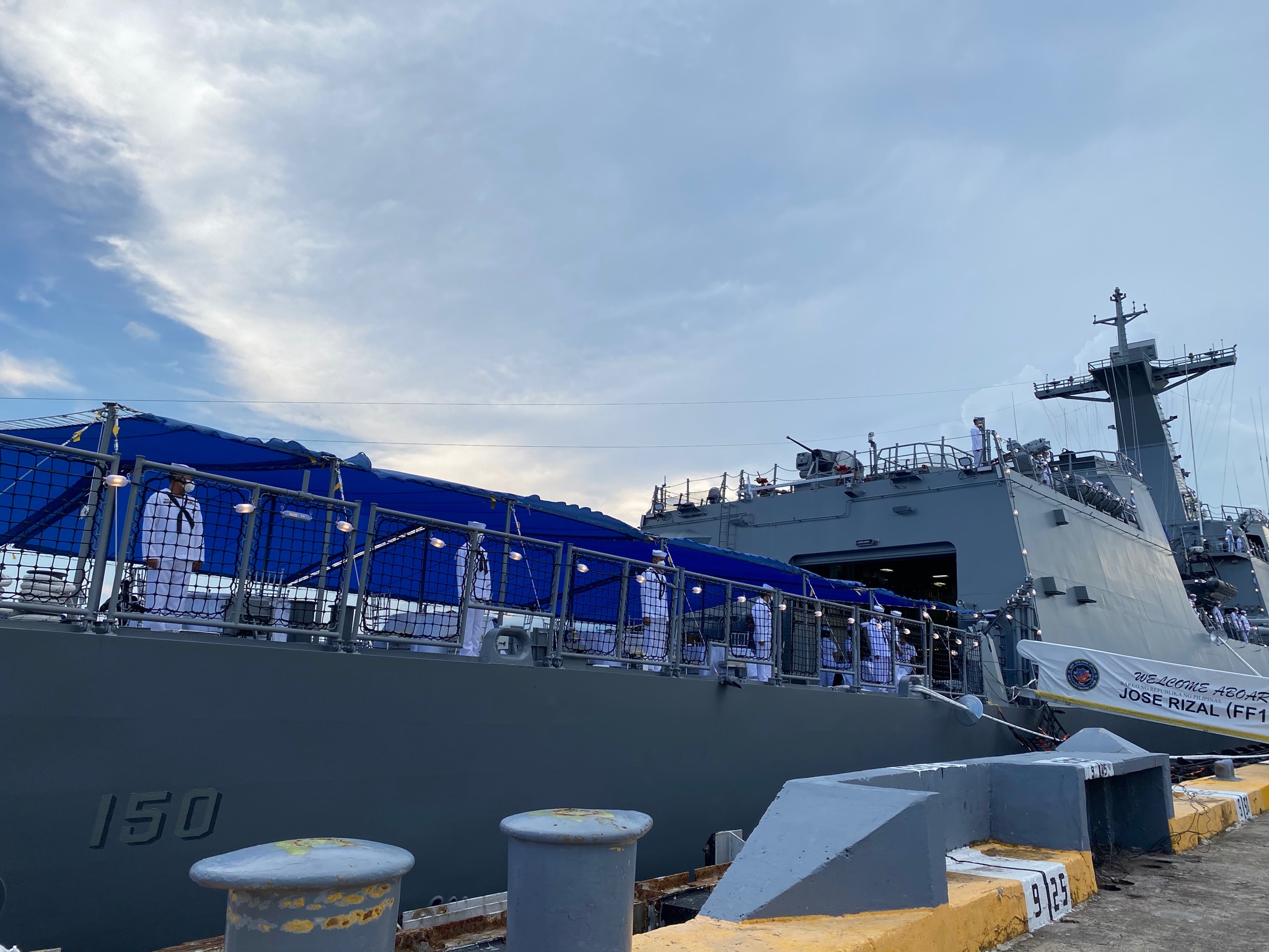 AAG_th บันทึกประจำวัน: ฟิลิปปินส์ประจำการเรือฟริเกตติดอาวุธปล่อยนำวิถี ...