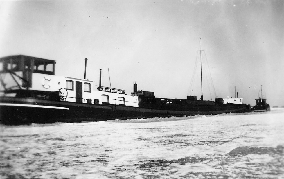 Foto's van schepen en werk: Historie Alvracht en Elbe