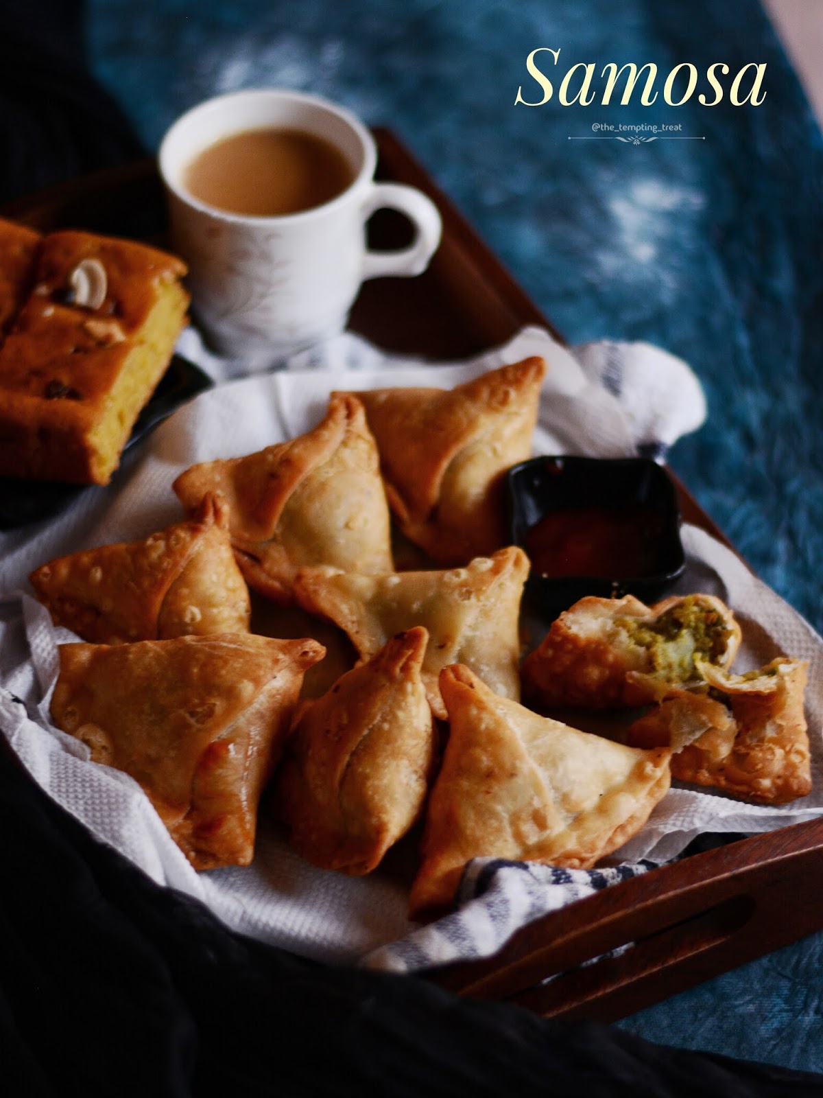 Aloo Matar Samosa - An evening craving of Indians