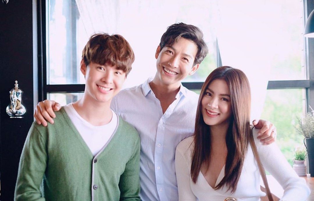 Devaneios Pessoais: Resenha - Bai Mai Tee Plid Plew (The Fallen Leaf)