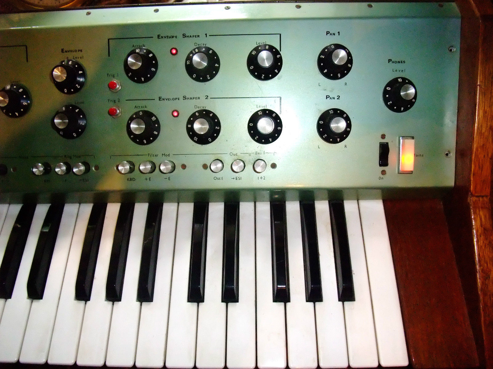 MATRIXSYNTH: Rare Vintage Analog Synthesizer Keyboard of Unknown Origin