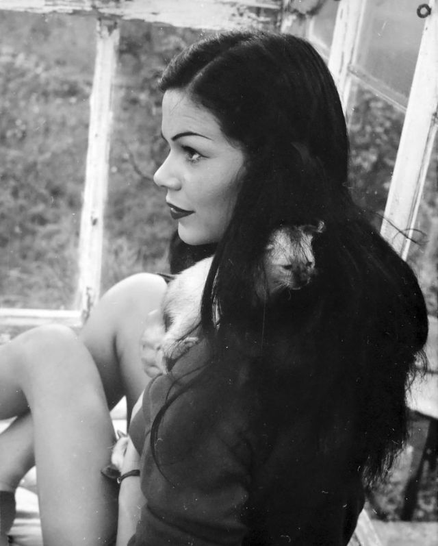 Laya Raki: German Classic Bombshell in the 1950s and Early ’60s ...