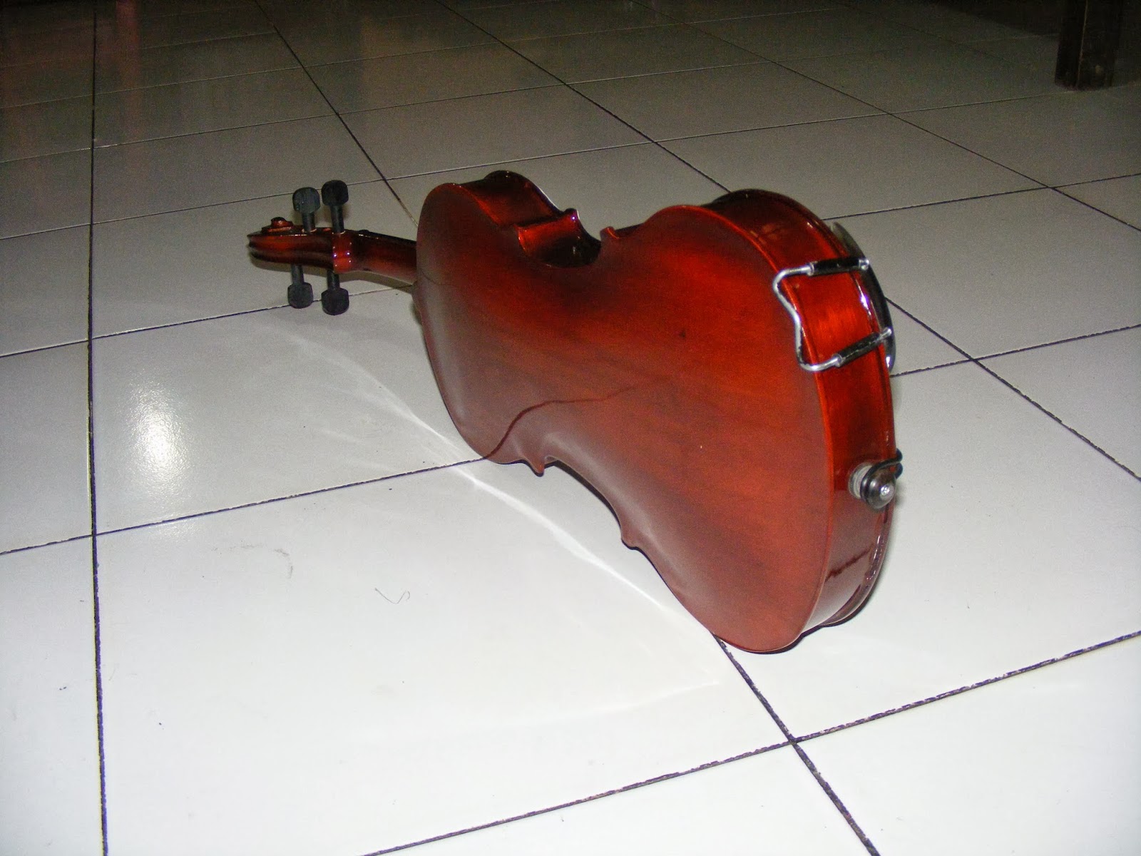 Biola Berkualitas, Harga Terjangkau: Biola Berkualitas,Harga Terjangkau