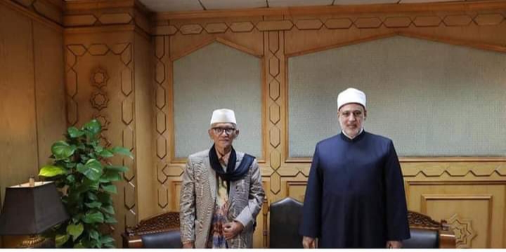 Mufti Indonesia: Al Azhar, Referensi dan Manhaj, Sumber Asli Ilmu Agama ...