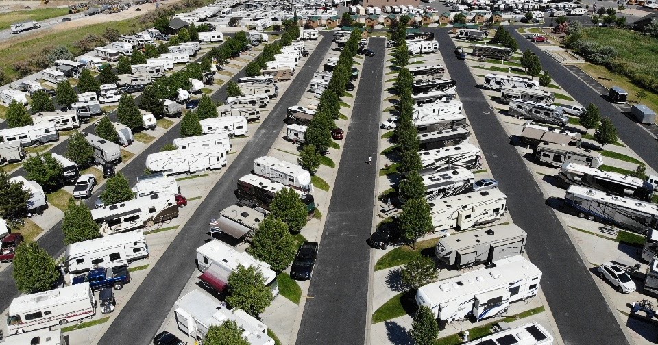 The Gilliam's Island: Pony Express RV Resort, Salt Lake City, UT