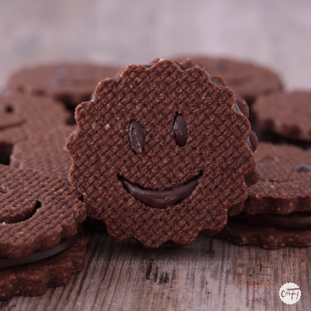 Biscuits "smiley" au chocolat