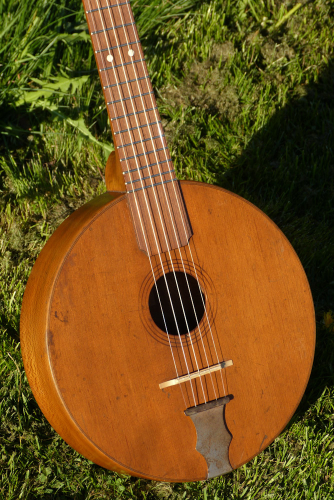 1880s Unmarked 5-String Banjola