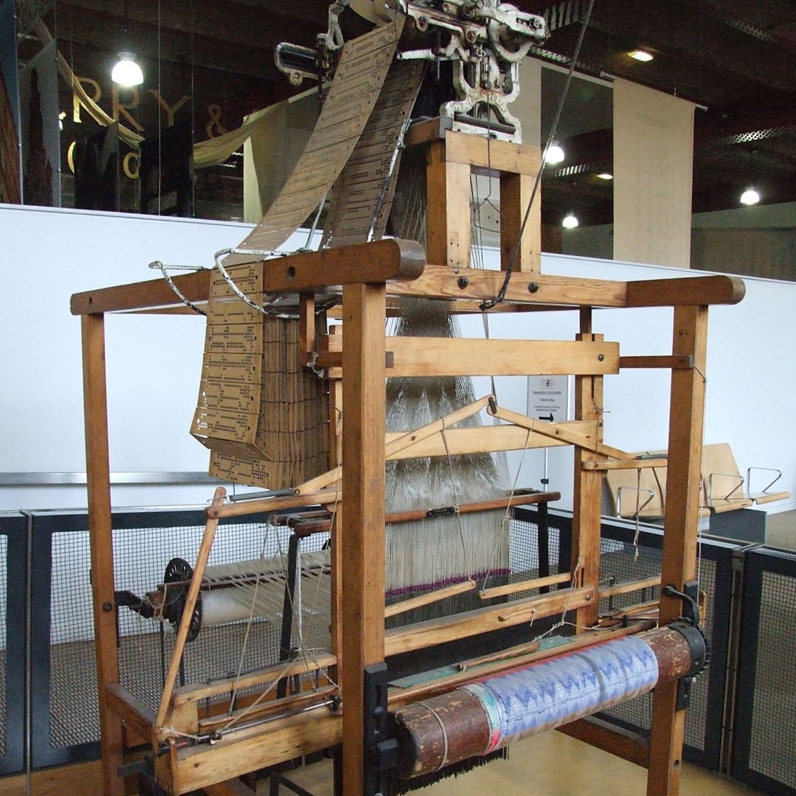 Jacquard Weaving Machine Jacquard Weaving Machine