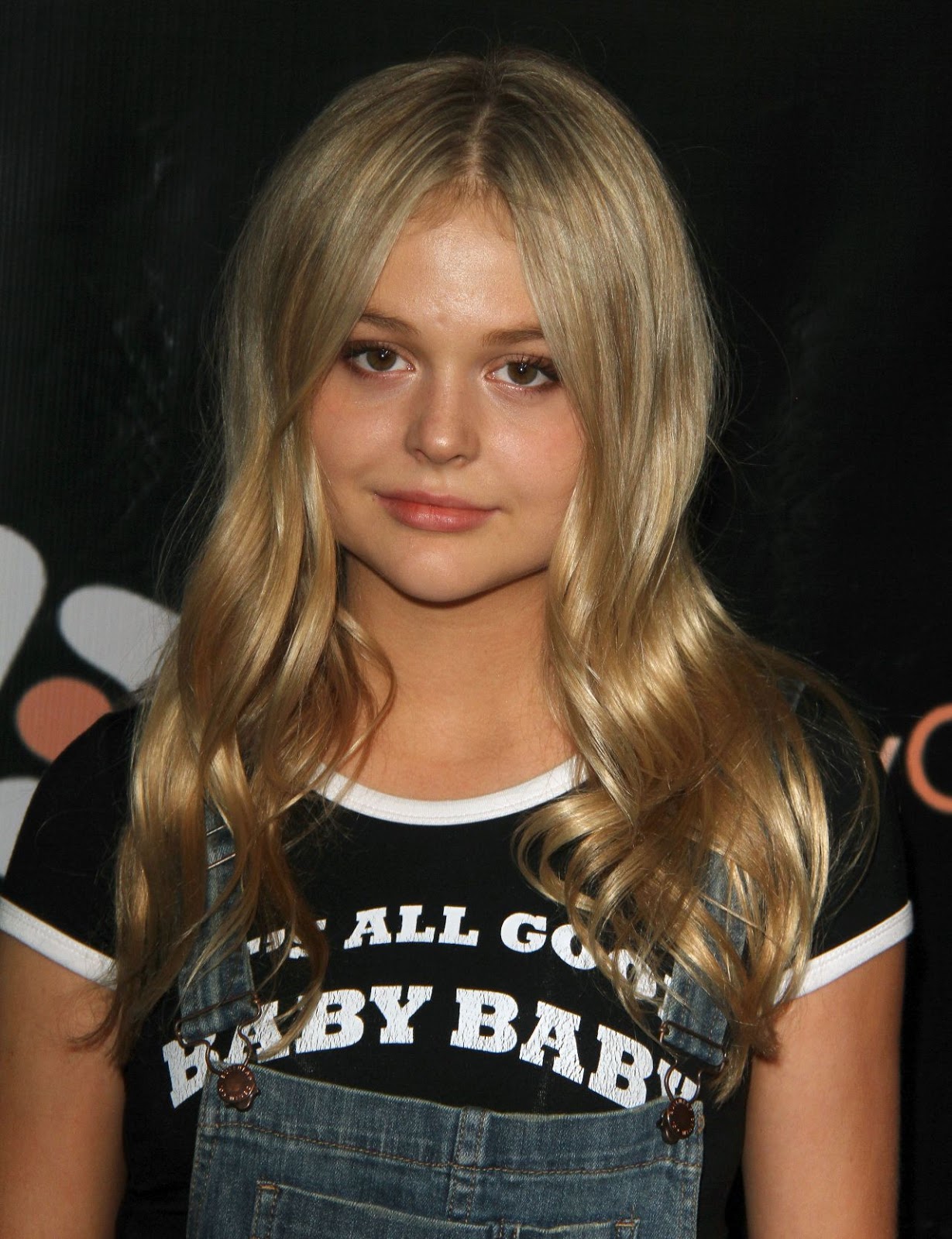 Starlet Arcade: Emily Alyn Lind