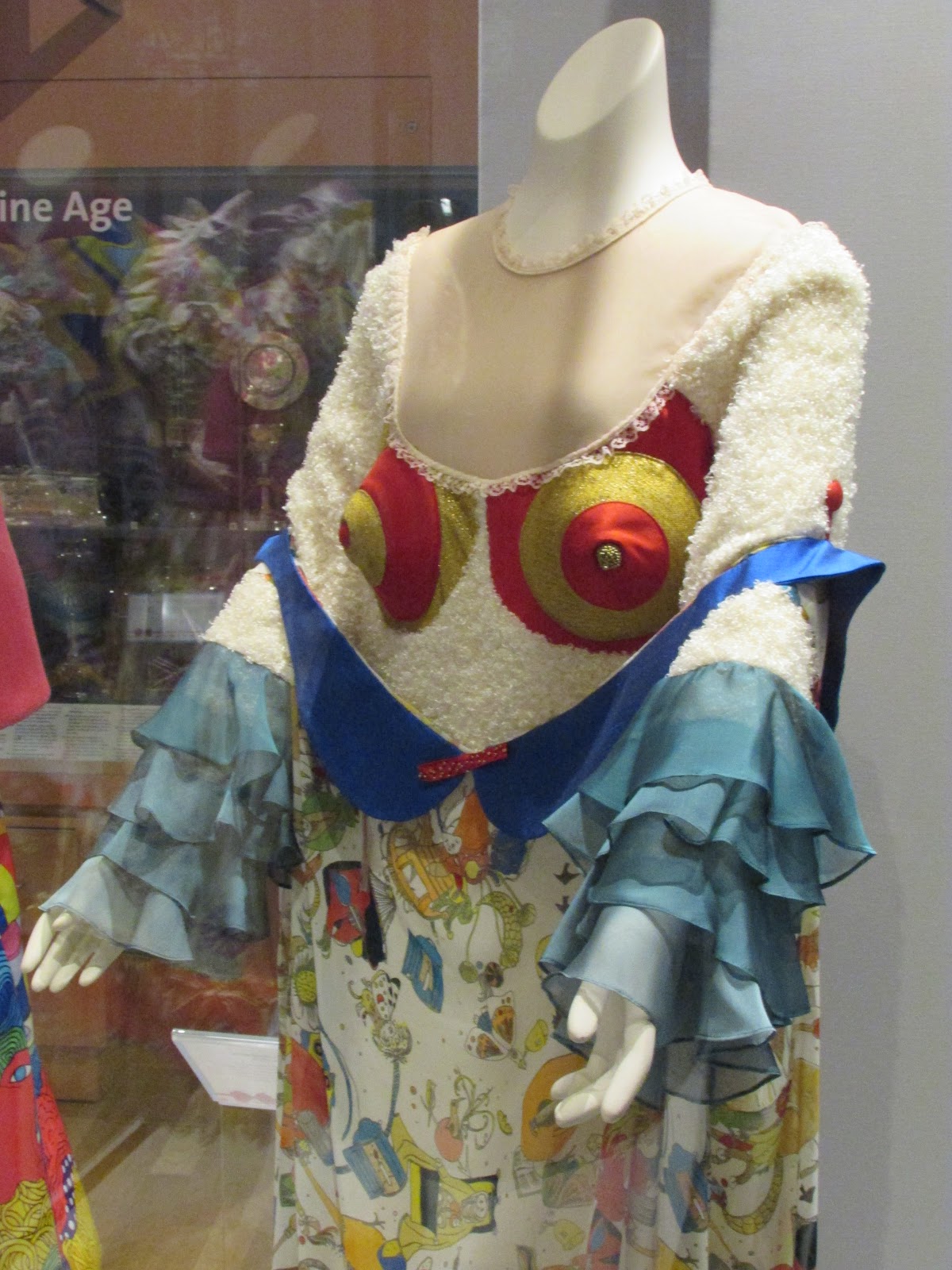 joseph scissorhands: Making Himself Claire: Grayson Perry's Dresses