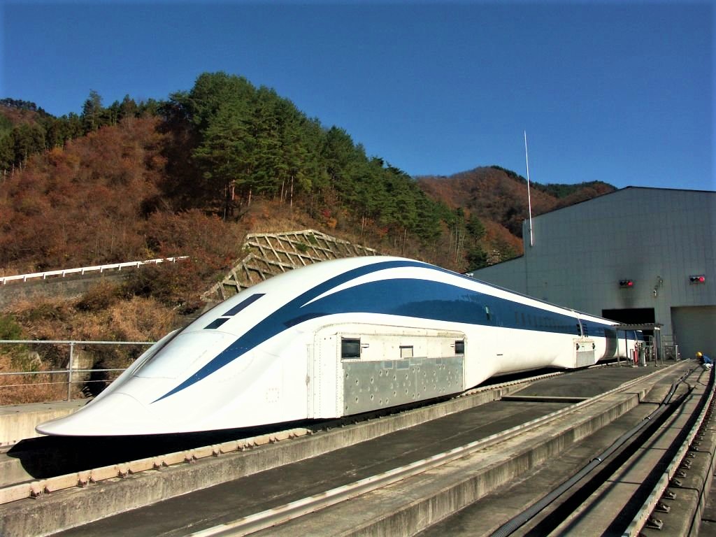 Fieggentrio: JR-Maglev