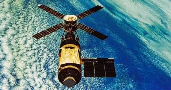 EN ÓRBITA EL PRIMER SATÉLITE MEXICANO EL 17-JUNIO-1985.