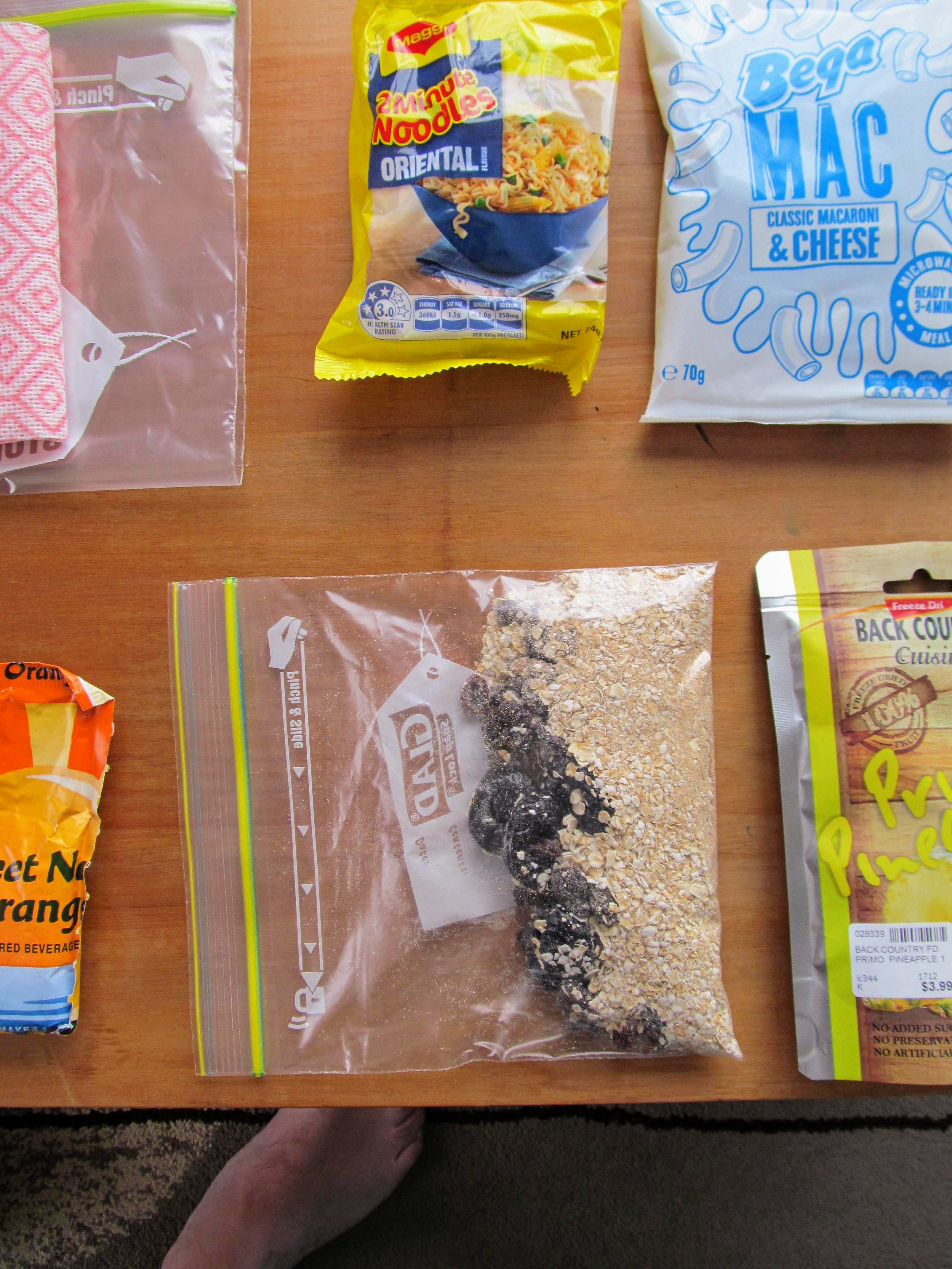 Tramping in the New Zealand backcountry: NZ Bush Adventures: Tramping ...