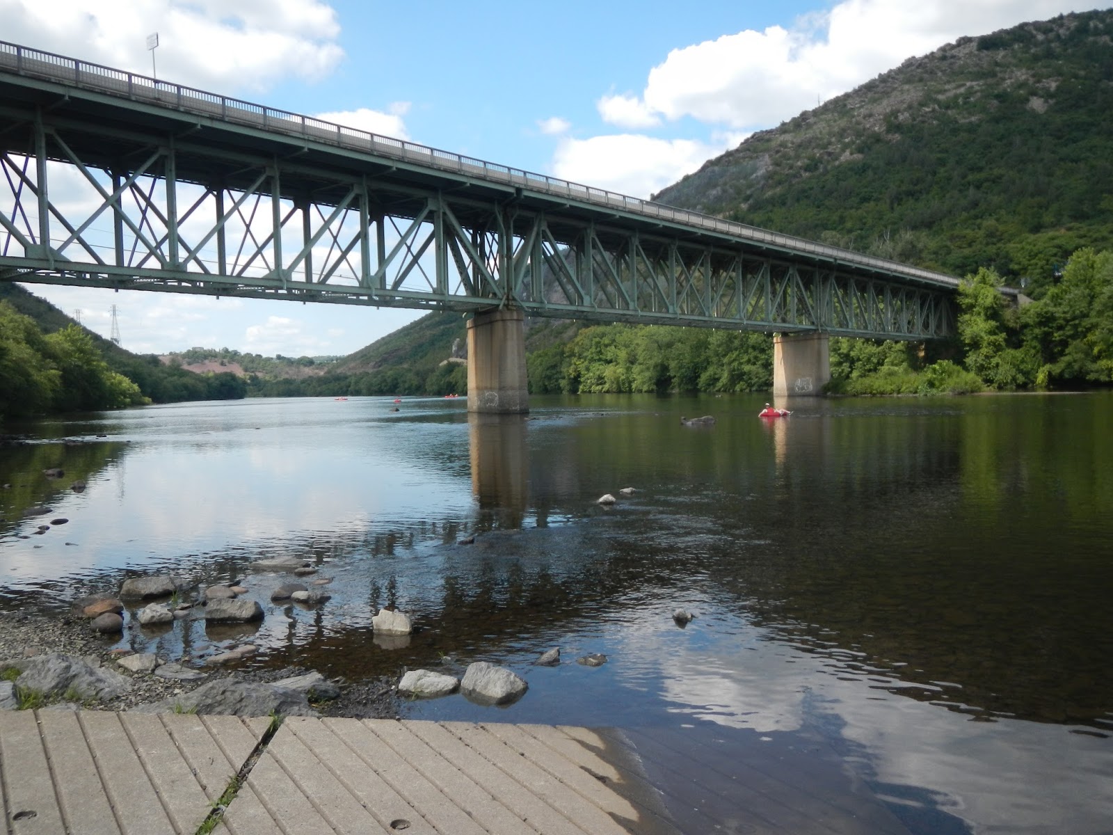 Taking Out the Trash in Eastern PA: Lehigh River: Lehigh Gap (4-Aug-2016)