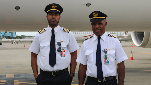 Papua New Guinea's Longest Serving Pilot Retires after 45 years - Papua ...