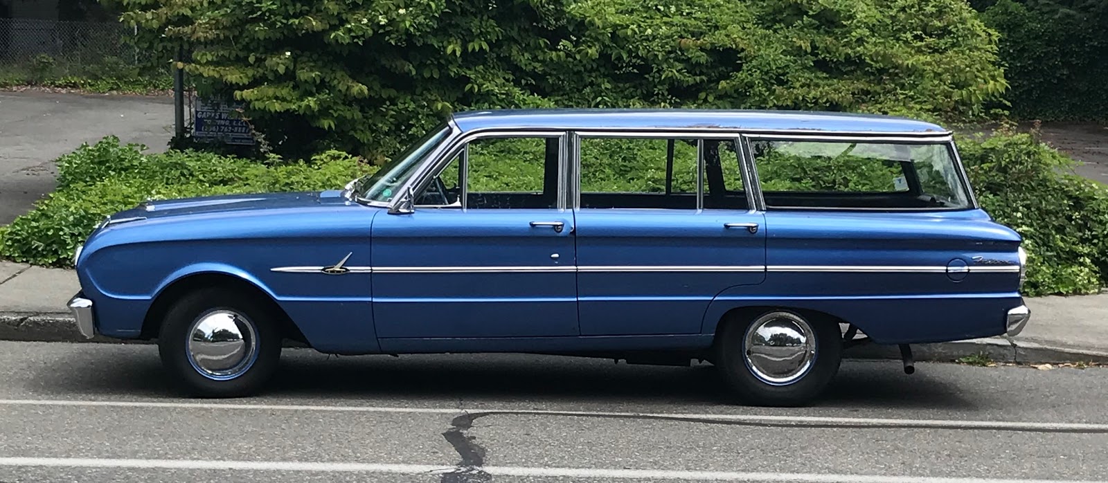 Seattle's Old Cars: 1963 Ford Falcon station wagon