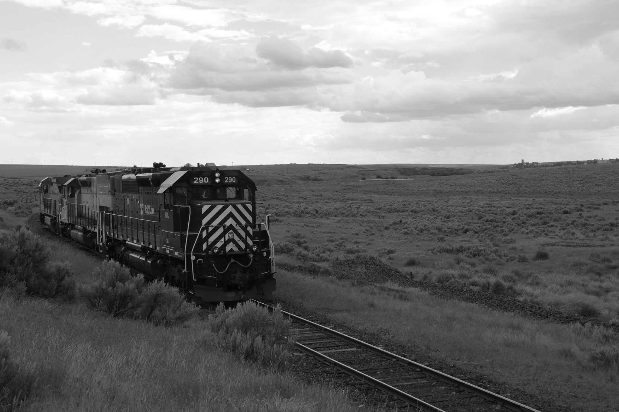 Big Bend Railroad History: MRL 290 Makes A Guest Appearance
