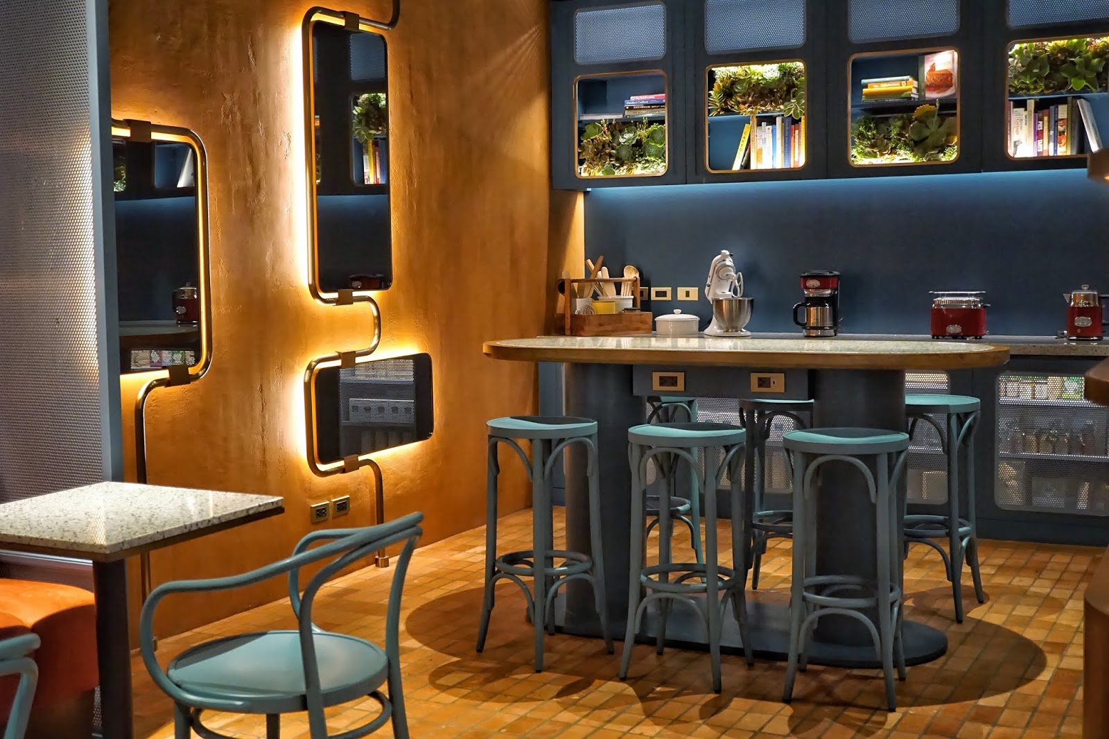 What Mary Loves: First Bite: Bake House Manila