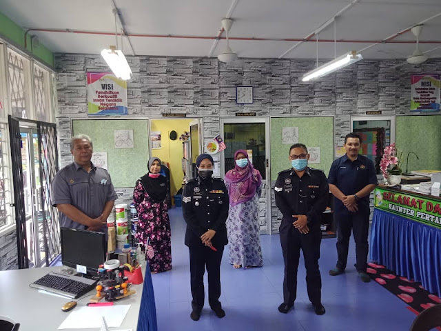 SK FELDA RAJA ALIAS 3: Lawatan Pegawai Perhubungan Sekolah Bagi ...