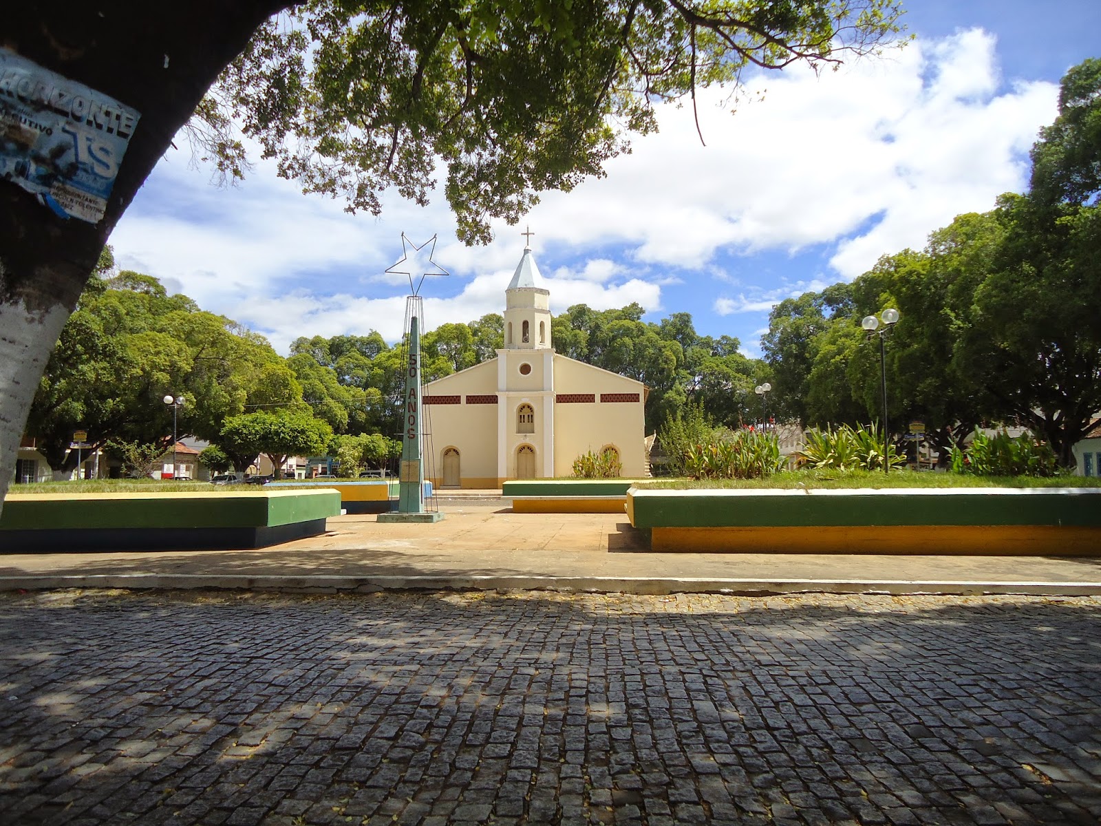 Eustáquio Tolentino Espinosa: 1198 - Você conhece o hino da sua cidade?