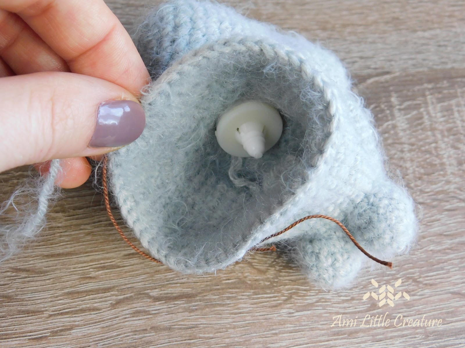 Easter Bunny Rabbit (pattern: LittleOwlsHut)