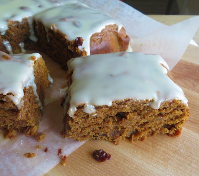 Old Fashioned Gingerbread | The English Kitchen