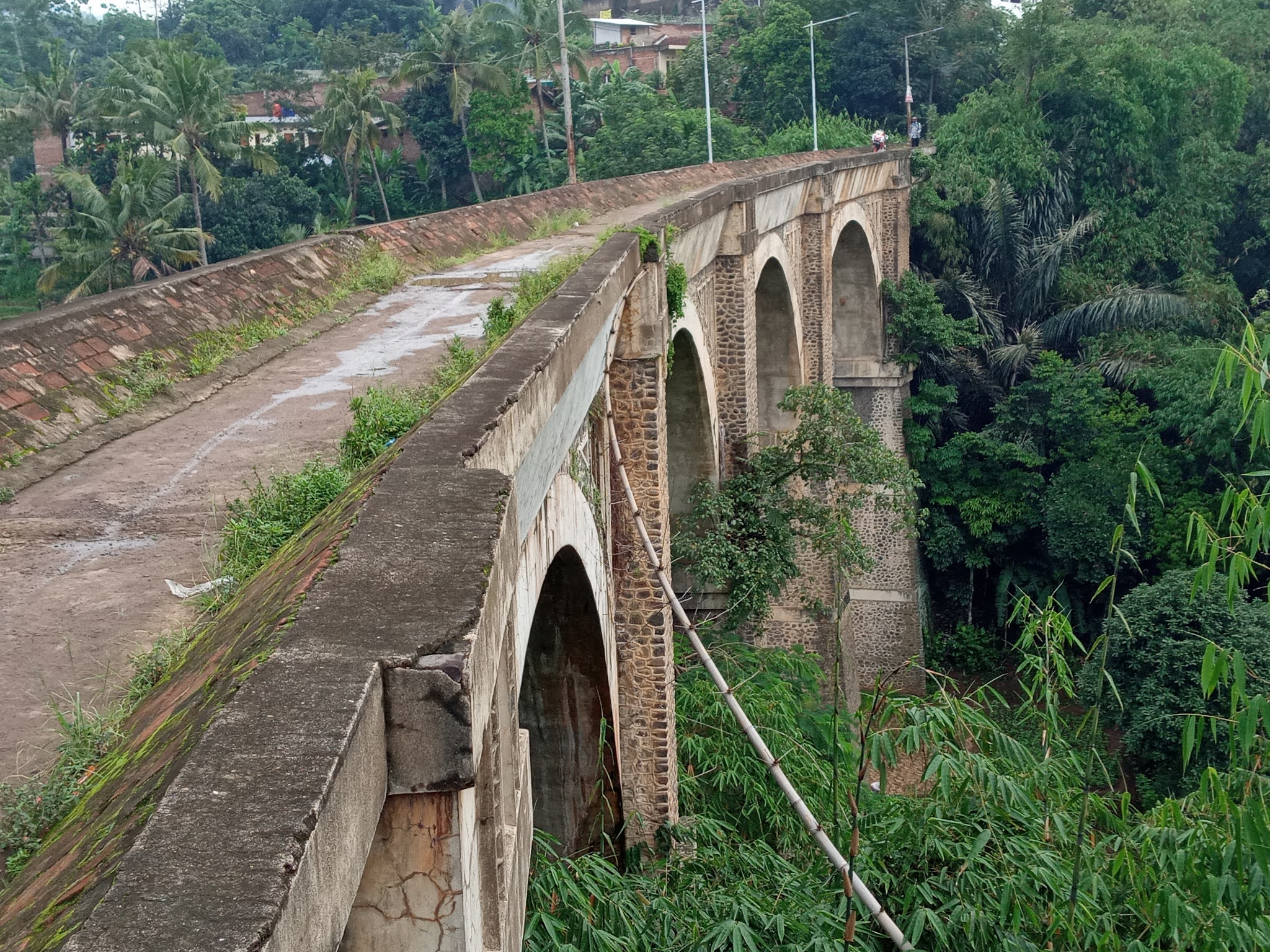 Menelusuri Eks Jalur Kereta Api Tanjungsari