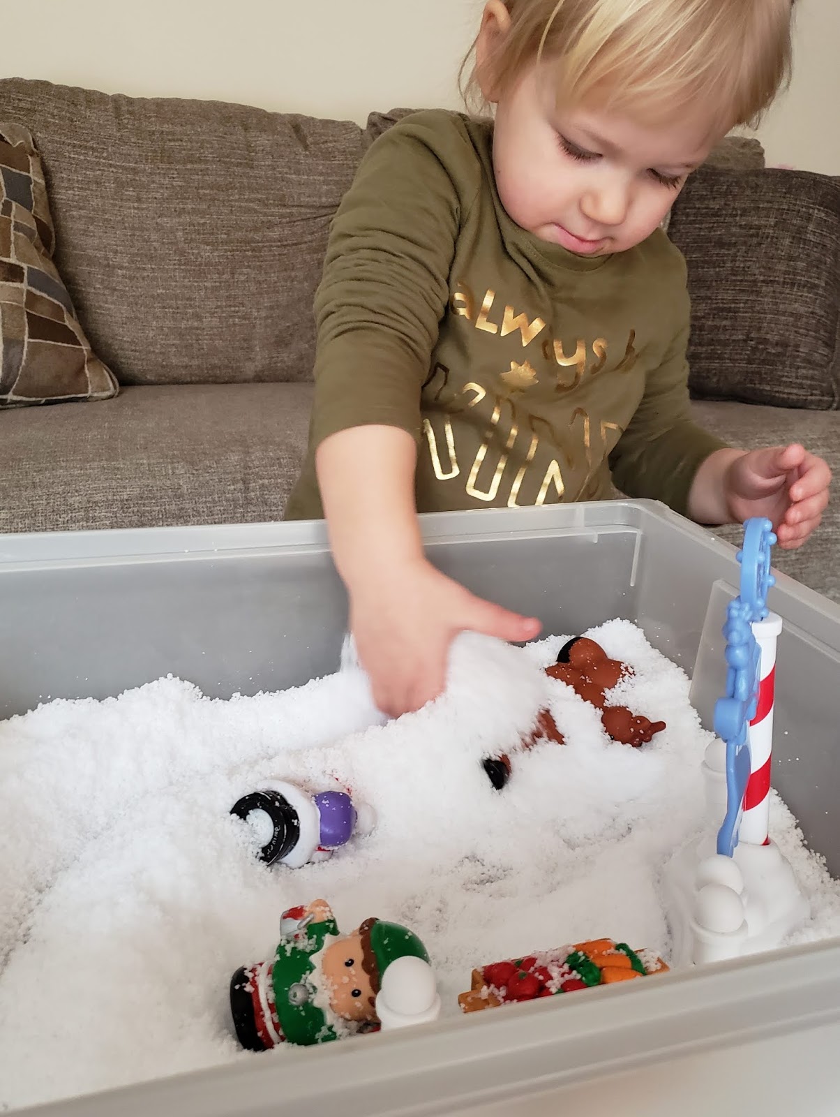 Mom's Tot School: A Toddler Christmas!