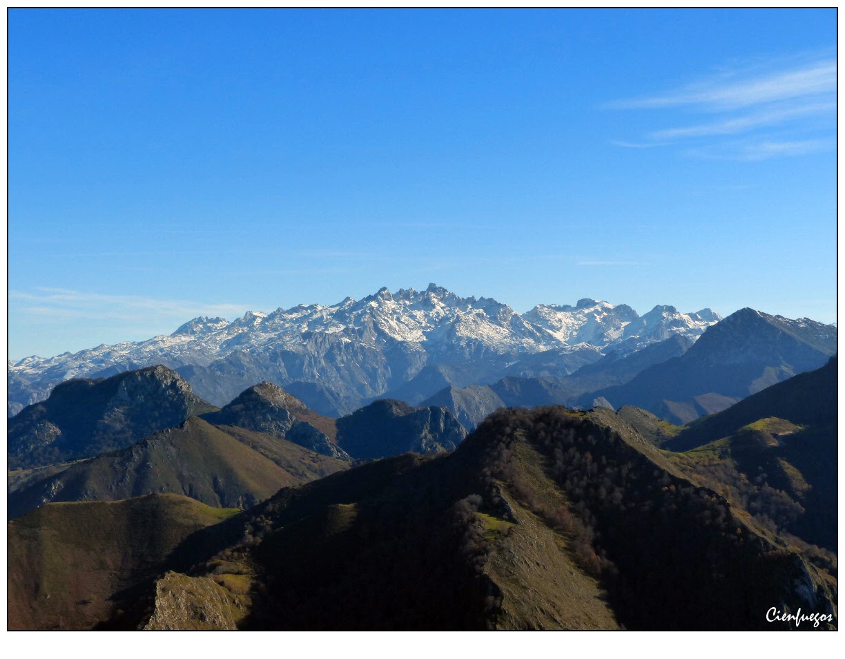 Caleyando con Cienfuegos: Cerru Niañu por La Escosura y Sobañéu