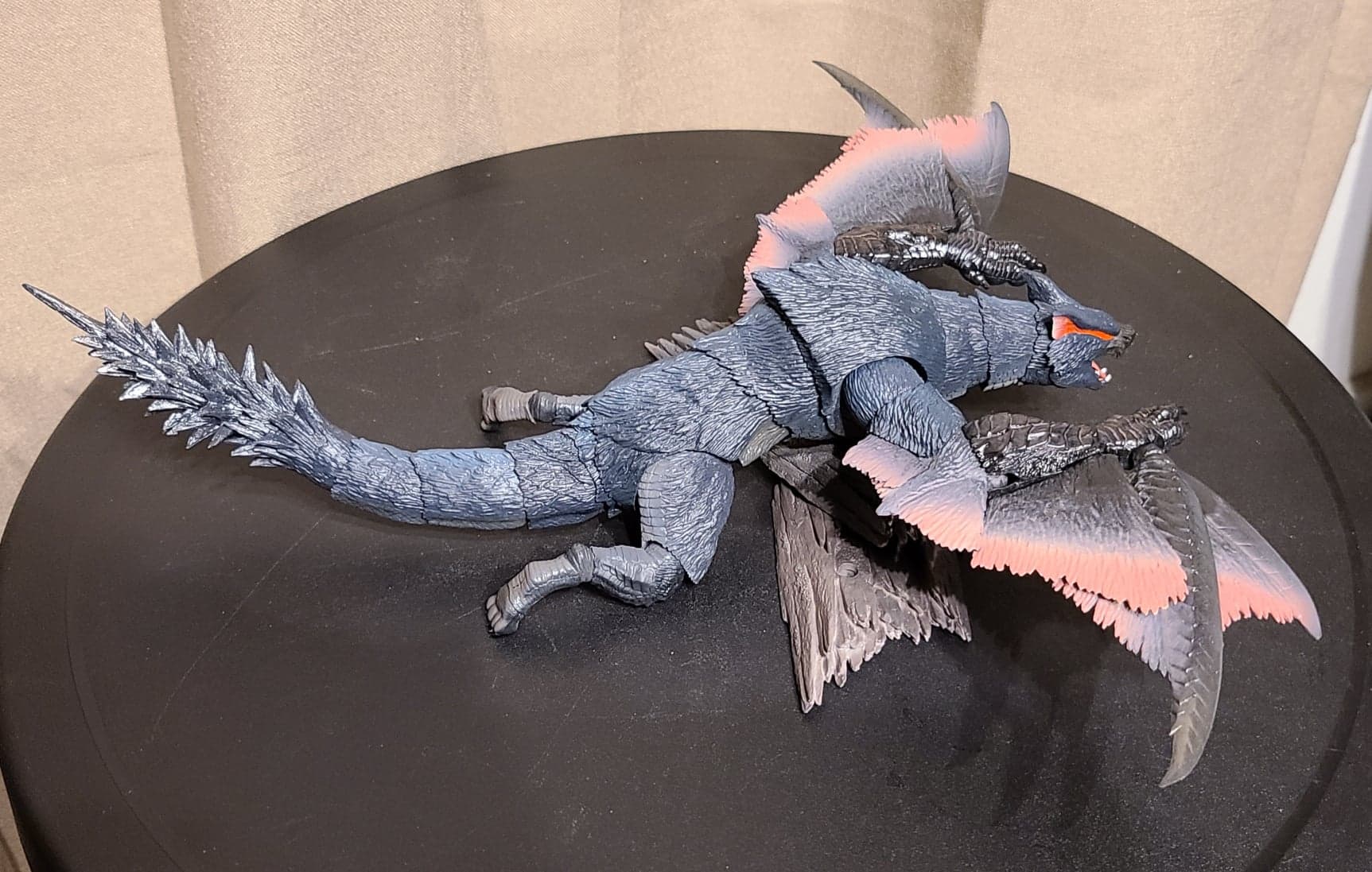 S.H. MonsterArts Nargacuga