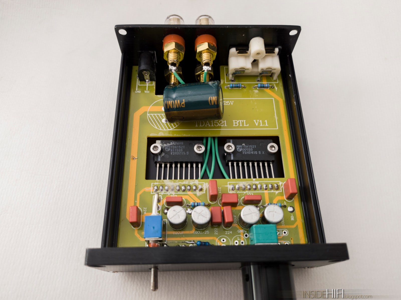Inside Hi-Fi: Nobsound TDA1521 amplifier