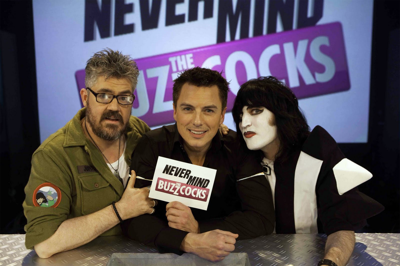Blogtor Who: John Barrowman on Never Mind The Buzzcocks