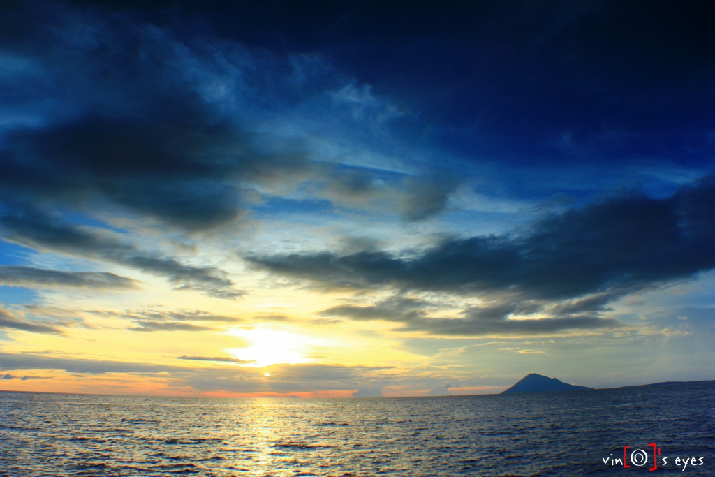 My Eyes My Imagination: Amazing Sunset at Manado Beach, North Celebes