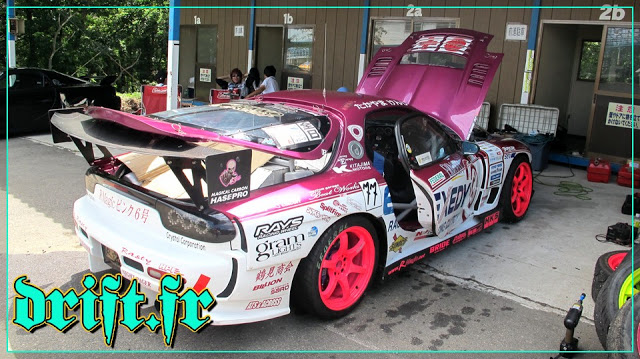 drift.fr - Tout Savoir sur le Drift en Francais: Takayama's R-Magic RX7 FD