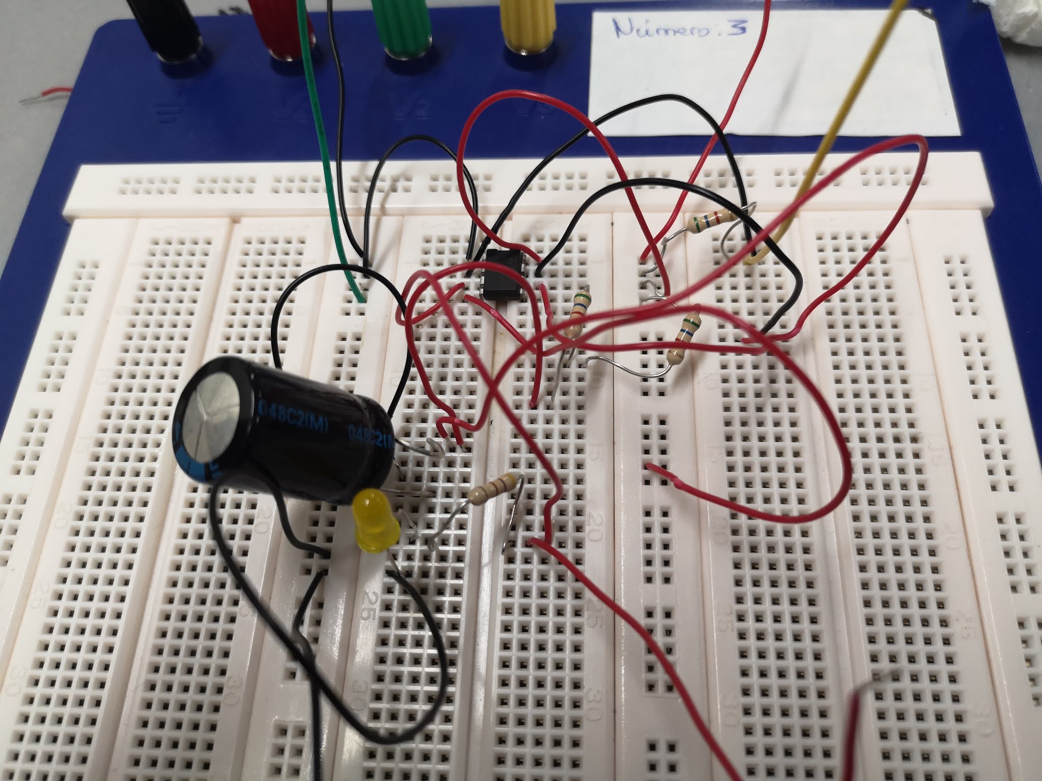 SEA IES 4C: Monoestable 555