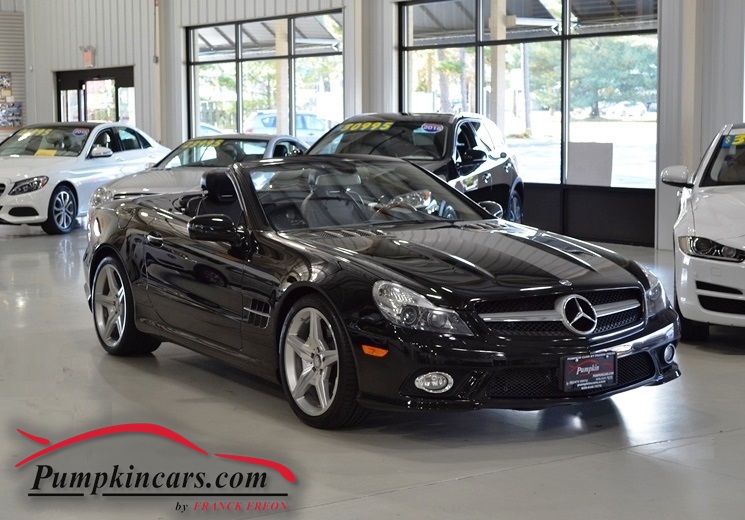 MERCEDES CONVERTIBLE WITH PANORAMIC GLASS ROOF
