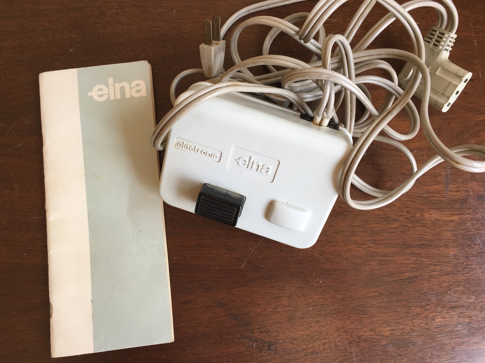 Sewing Machines and Sew Forth: Elna Super 62C