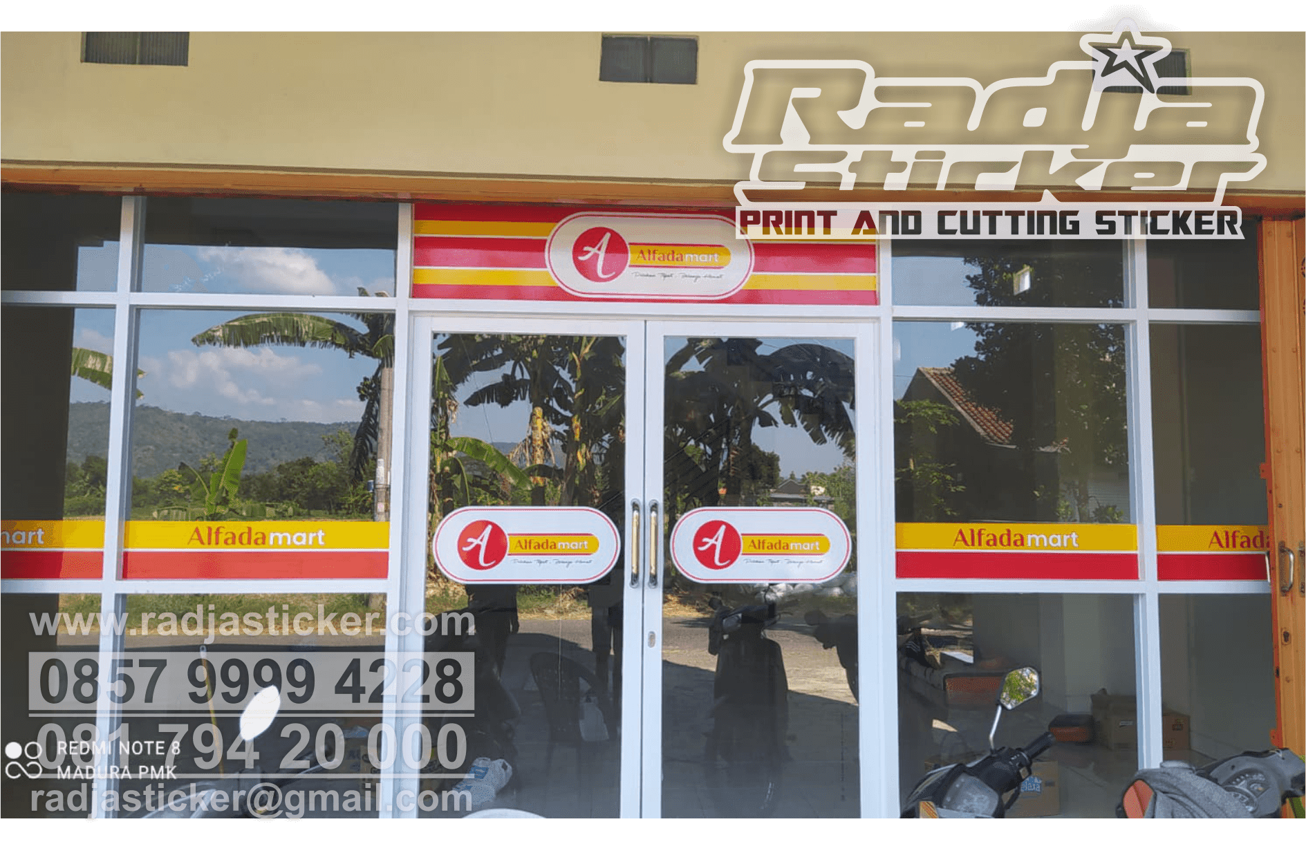 Jasa Pembuatan Stiker Kaca Minimarket | Jasa Pasang Sticker Kaca ...