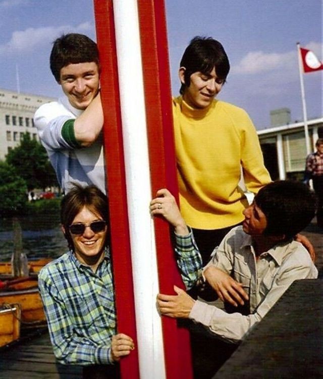 35 Vintage Photos of the Small Faces During the 1960s ~ Vintage Everyday