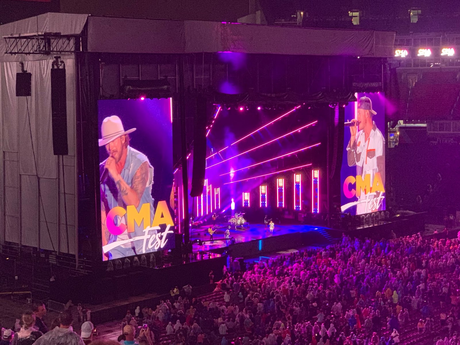 CMA FEST | Part 1 - My Glittery Heart