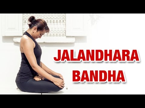 Jalandhara Bandha - Chin LockYoga - Vazhga Valamudan