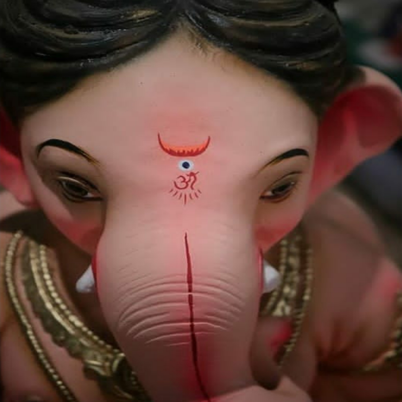 13 + Ganesh Face Images - New And Colorful Ganpati Images