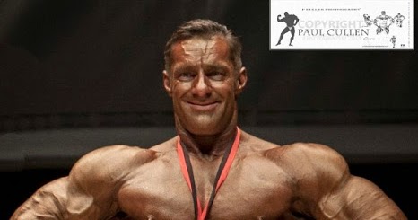 world bodybuilders pictures: scotlandese muscles builder Steph Sinton