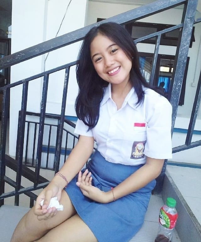 Top Terbaru 19 SMK Cewe Cantik