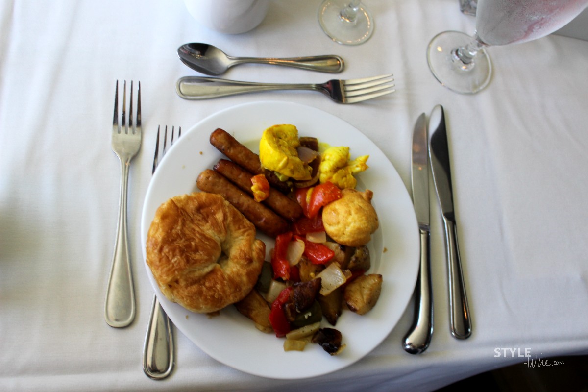 Brunch on the Odyssey Boston - Style Wire | Boston Adventure, Fashion ...