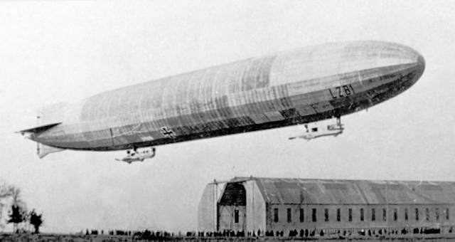 The Modelling News: Construction Review: Zeppelin P Class Airship from ...