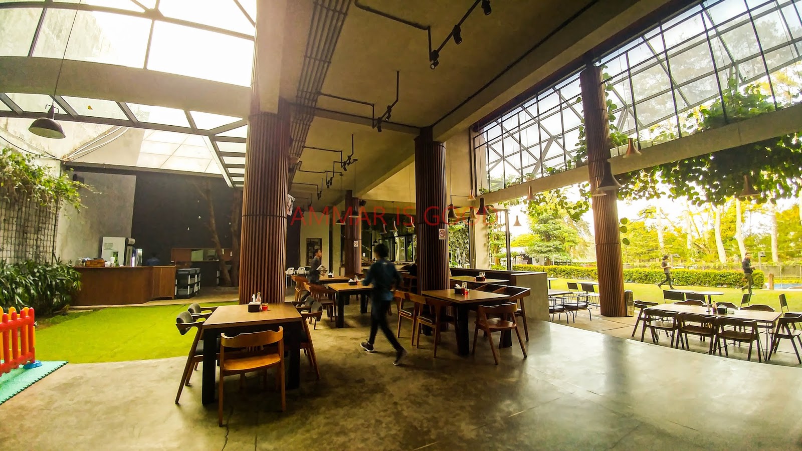 Kalpa Tree, Cafe Instagramable Di Ciumbuleuit yang Multi Fungsi ...